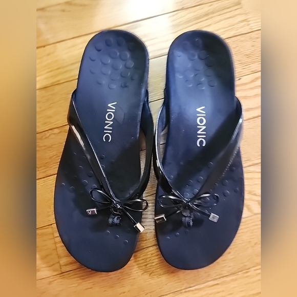 Vionic | Shoes | Copy Vionic Bella Flipflop Thong Sandals | Poshmark